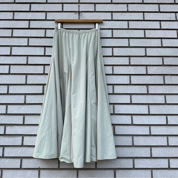 Solumbra | Skirts | Solumbra Sun Precautions Protection Godet Maxi ...